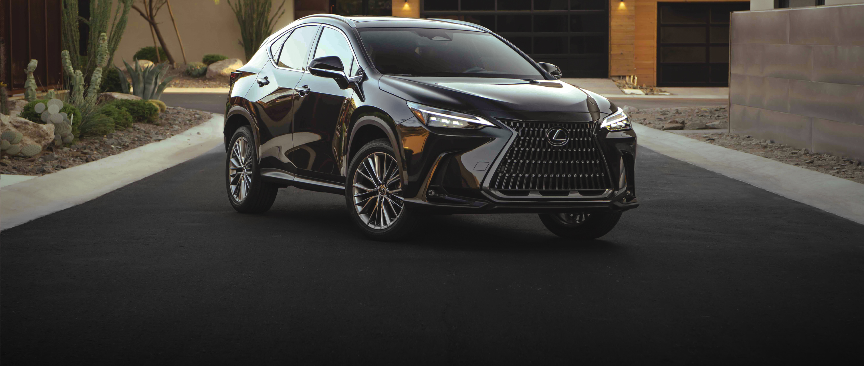 Lexus Downtown | Your Lexus Dealer | Toronto, ON
