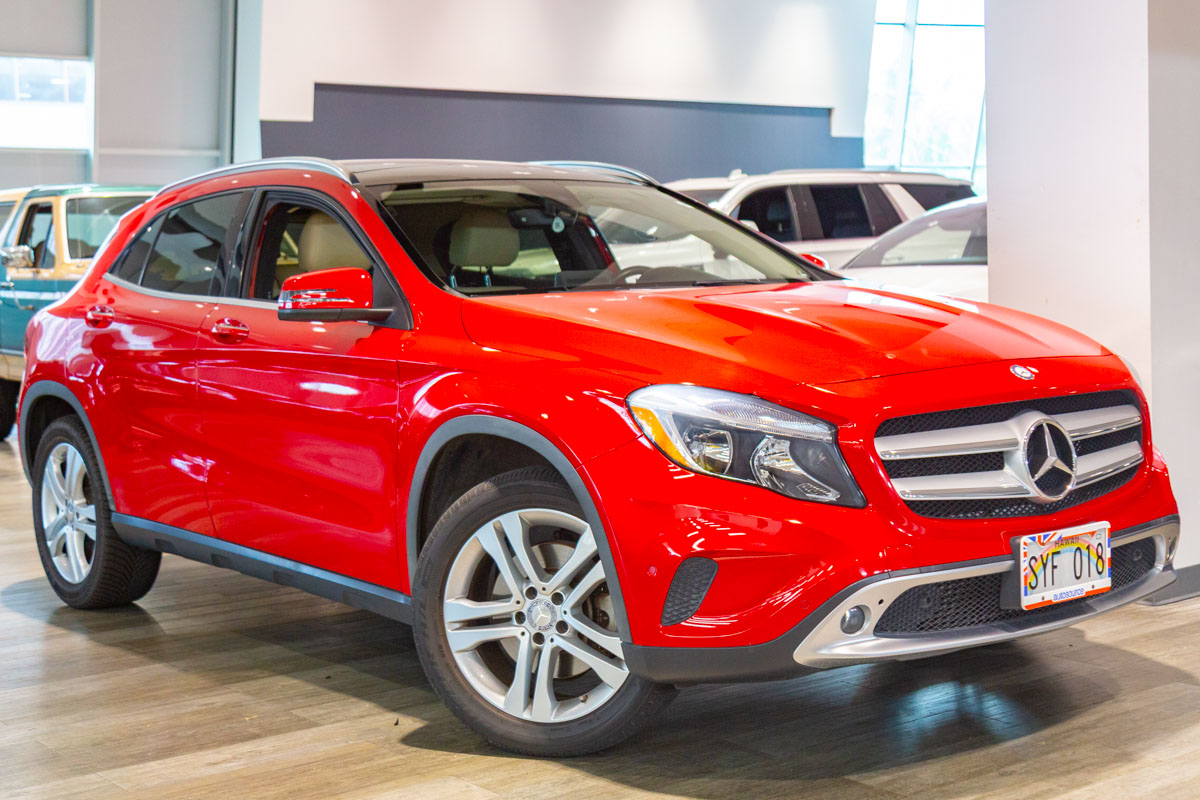 2016 Mercedes-Benz GLA 250 | Carousel